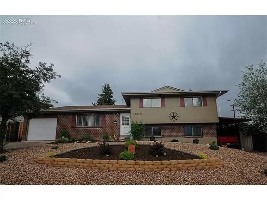 1903 Sussex Lane, Colorado Springs, CO, US | Housecreep